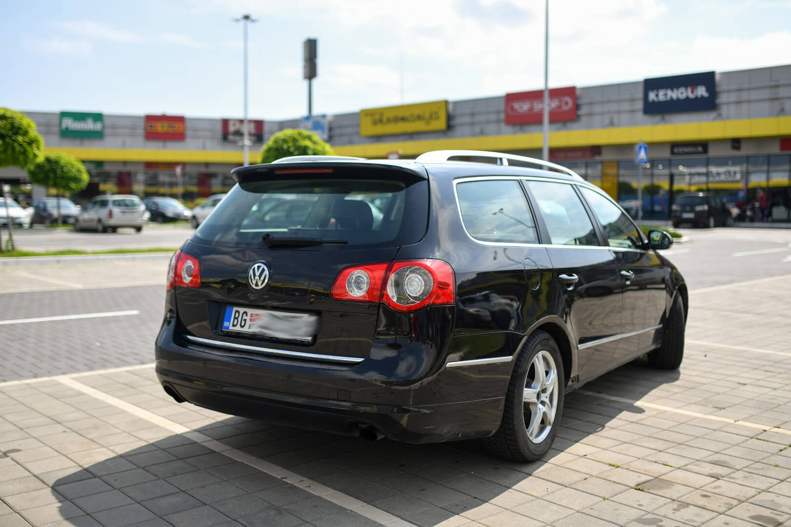 VW Pasat B6 - Queen Rent a Car